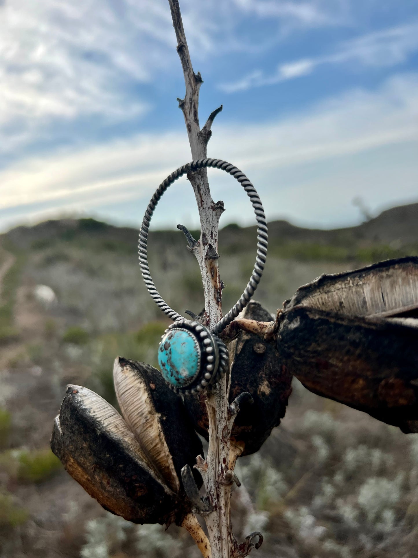 Pilot Mountain Blue Key Holder – ARATA LEATHER & SILVER